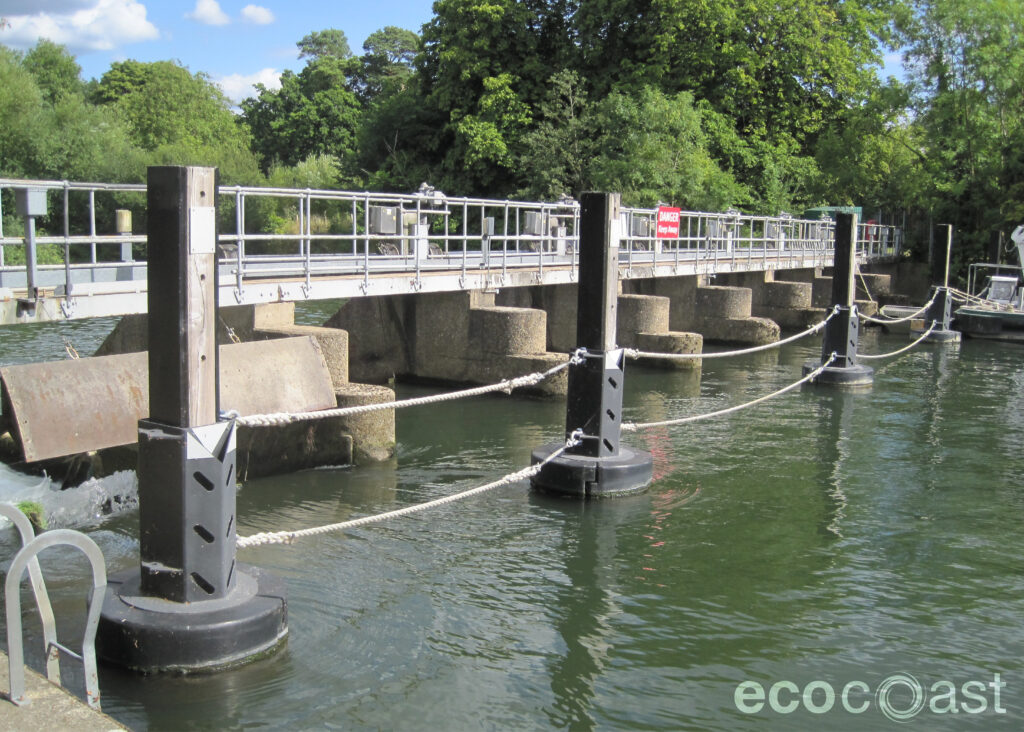 Bolina Rope Safety Booms | Akuna